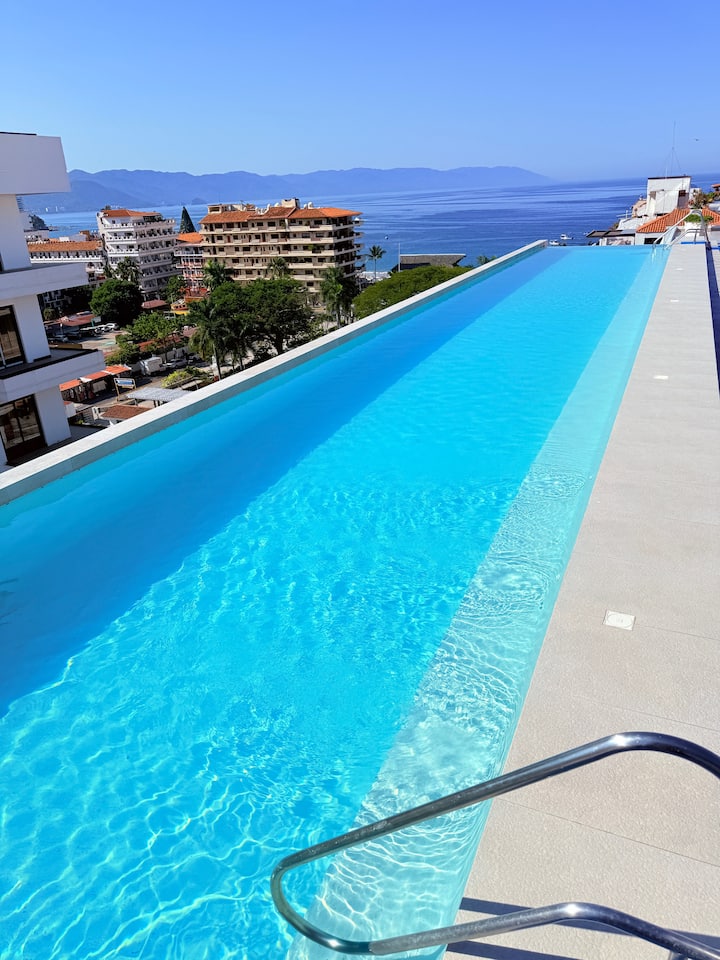 1 Block Away From Gay Clubs And Los Muertos Beach - Puerto Vallarta