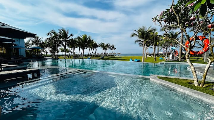 Wyndham An Bang Beach Resort – Studio King Room - Hội An