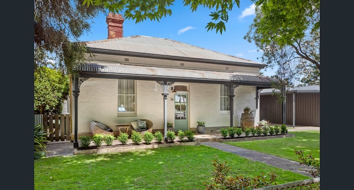 The Cottage Macclesfield - Macclesfield