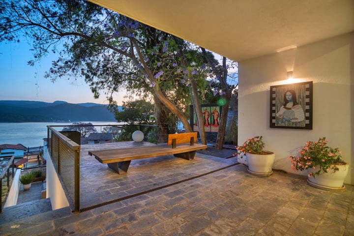 Casa Amanecer With An Endless View Of The Lake - Mexique