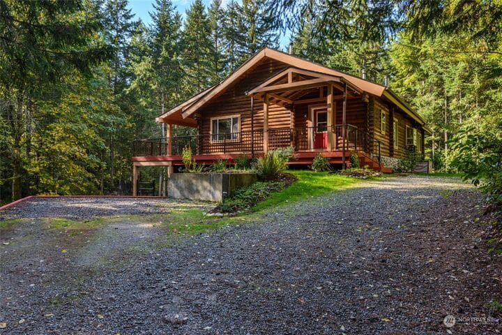 Olalla Farm Guest Stay & Cabin - Gig Harbor, WA