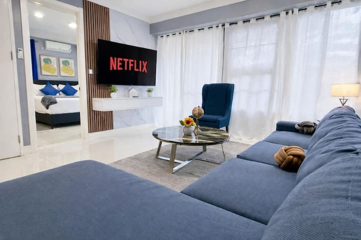 Paradise Haven At 20 South Ave (Rooftop Pool) - Kingston