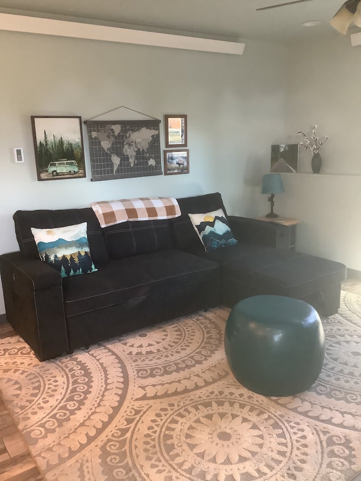 Lone Pine Hideaway - Sturgis, SD