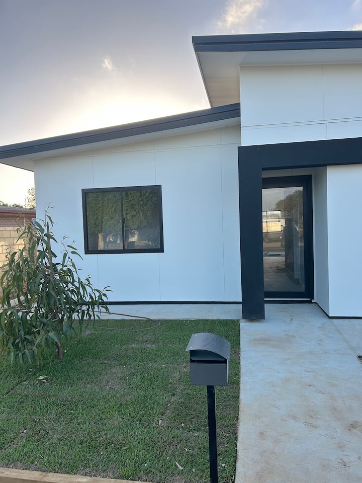 Bee Anchor - Geraldton