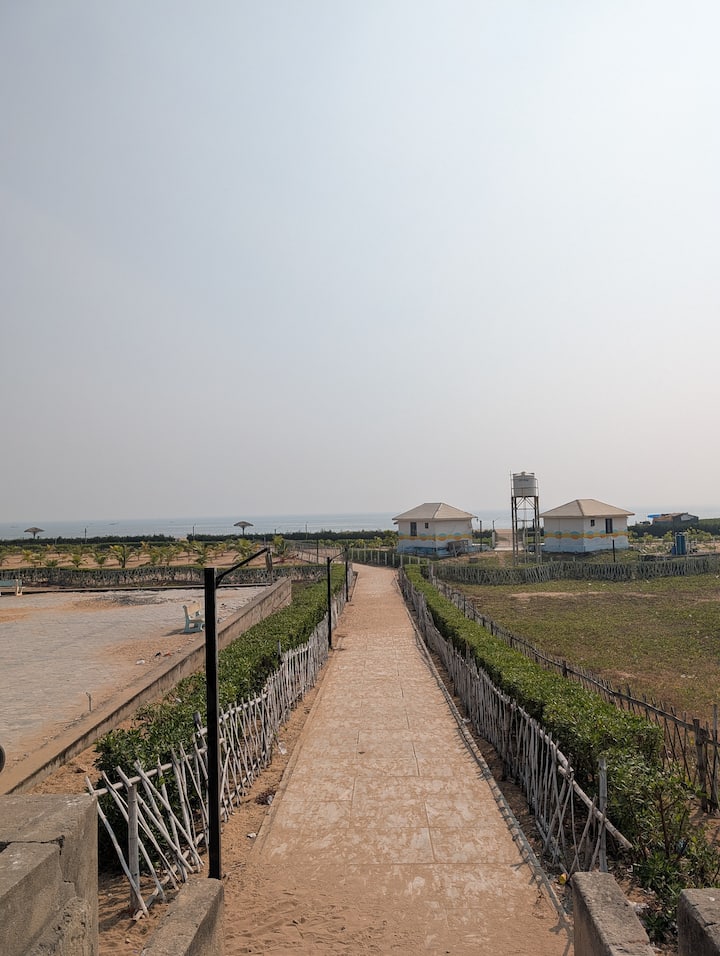 Love & Life 2bhk-30 Secs To Beach + 10 Mins Temple - Puri