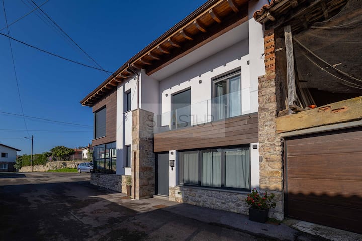 Kai Andrín By Silastur - Llanes