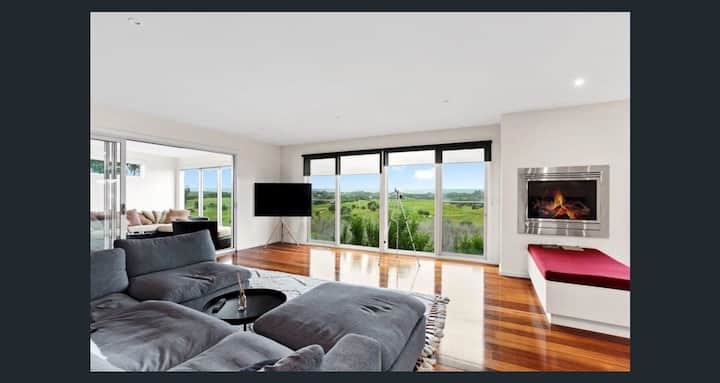 Luxury Escape On Moonah Links Course | Sleeps 14+ - Sorrento