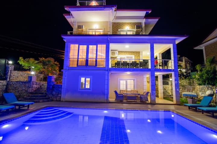 Anka 3 Villa 6+2 öZel Havuzlu Müstakil Villa - Hisarönü