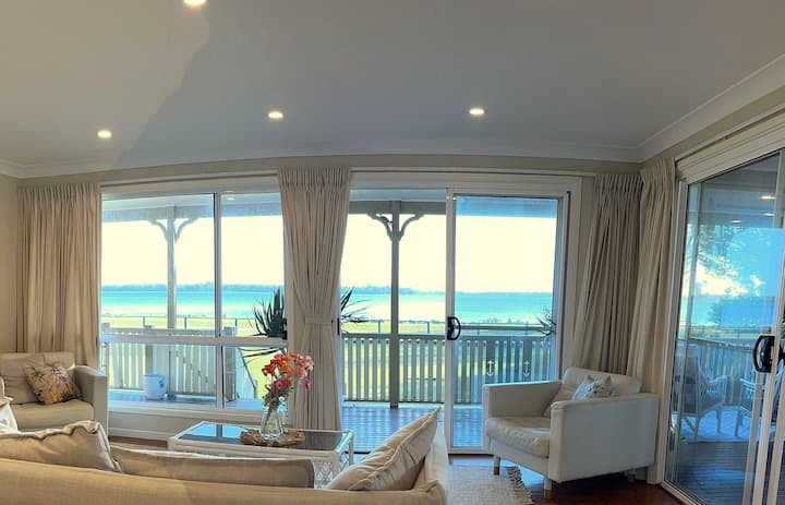 Margaritaville-waterfront Between Yamba & Iluka - Yamba