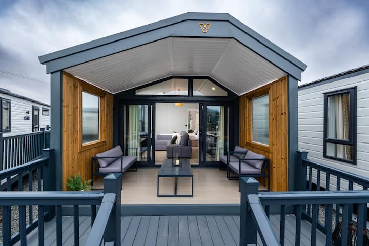 The Lumiere Lodge - St Ives