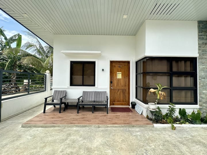 2 Bedrooms With Split-type Ac, Full Kitchen - Panglao