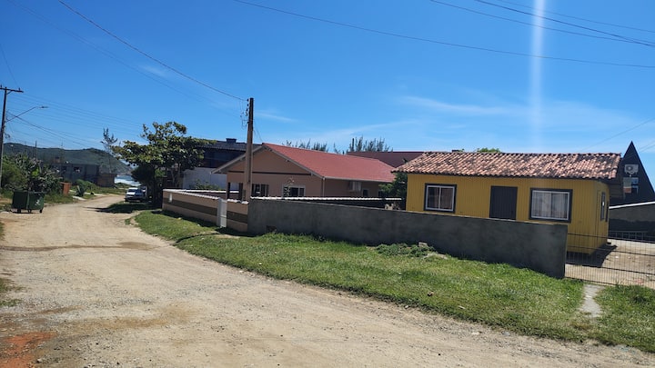 Praia Em Família Na Praia Do Porto Imbituba - Imbituba