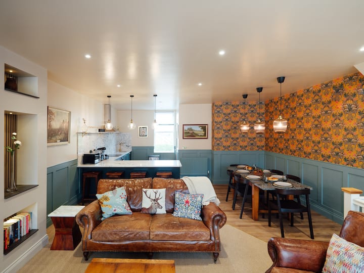 Whiskawayhomes - Albert Park Road - Luxury Home - Malvern