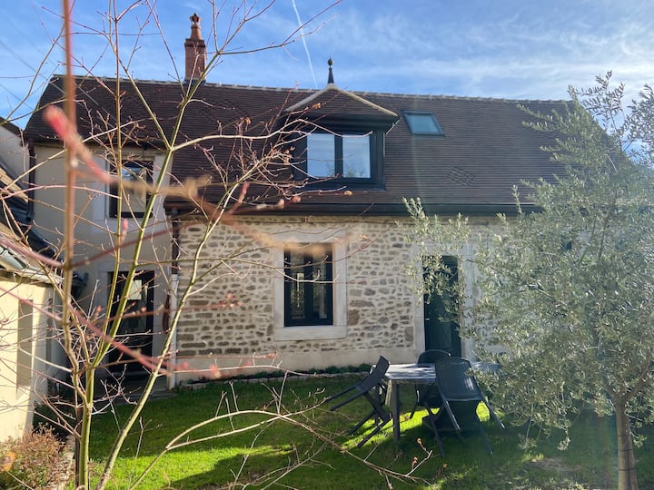 Maison Jardin Hauts Quartiers Autun 2 Pers+1 Bébé - Autun