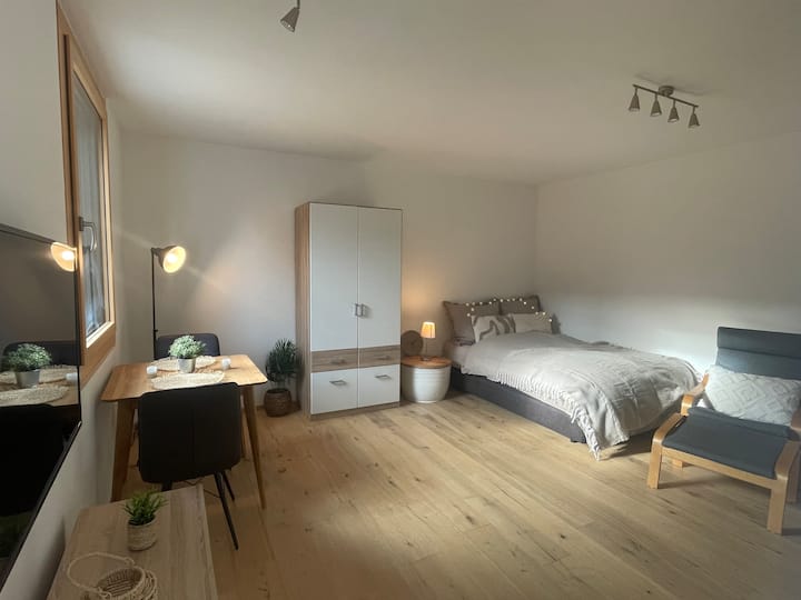 Boho Riverside Retreat - Kempten