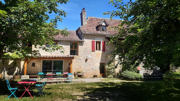 Maison Spacieuse Au Calme - Saint-Cirq-Lapopie