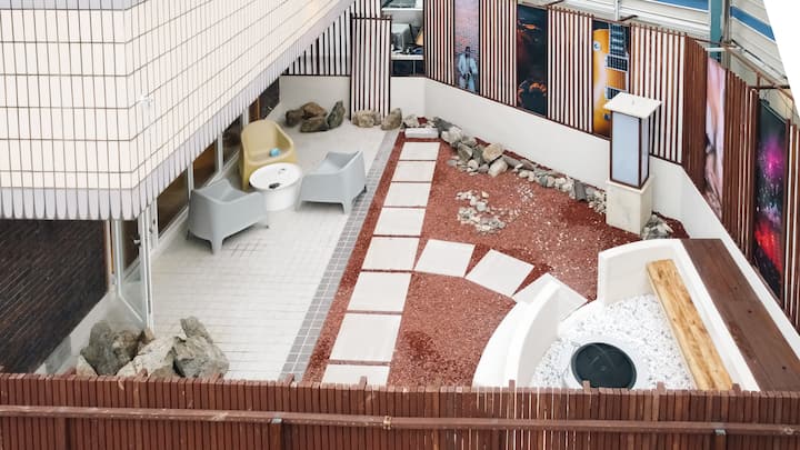 [오픈특가]
프리미엄 스테이 /150평독채/ 야구장 도보4분  /성심당 인근 - Daejeon