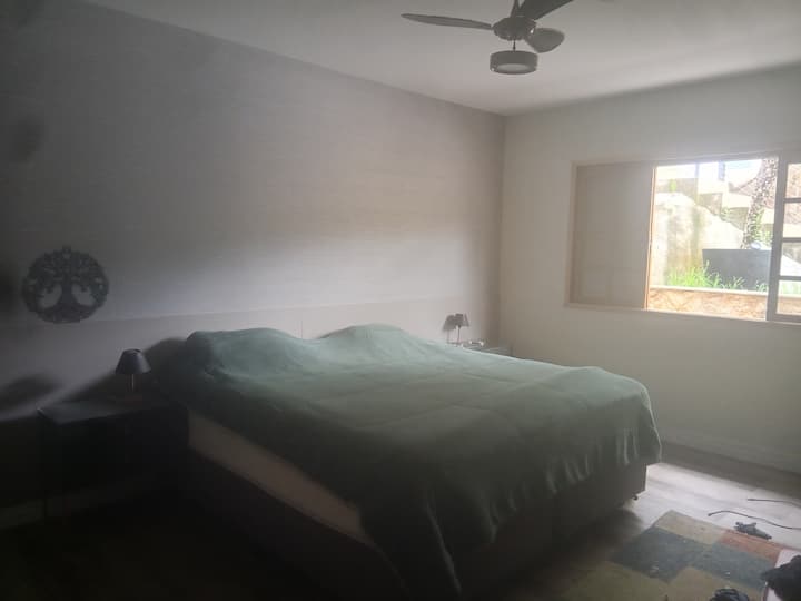 Casa Alto Padrão 4 Suítes, Churrasqueira - Amparo