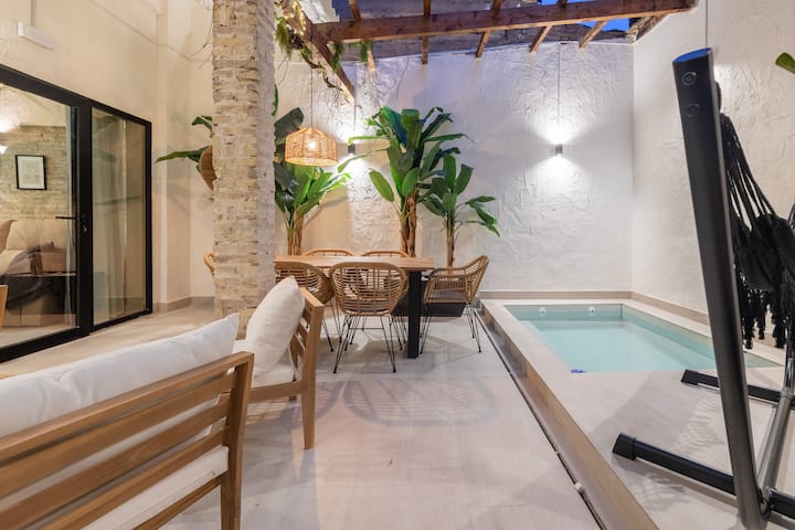 Valencia Dreams: Terrace & Pool - 