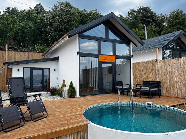 Three White Isıtmasız Havuzlu 2+1 Göl Manzaralı - Sapanca