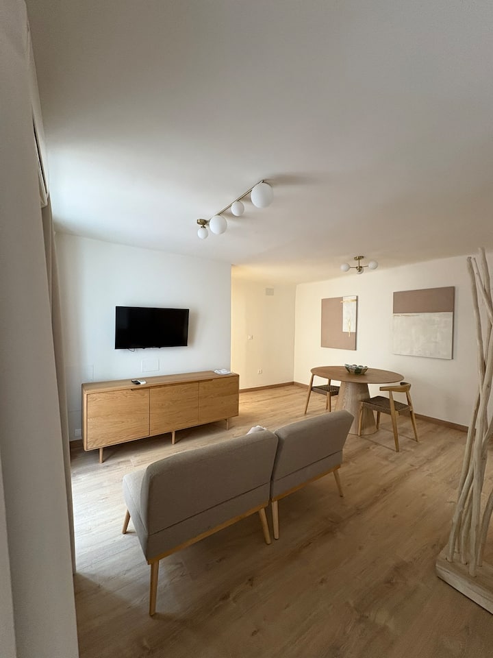 Apartamento En El Centro Histórico De La Ciudad - Alicante