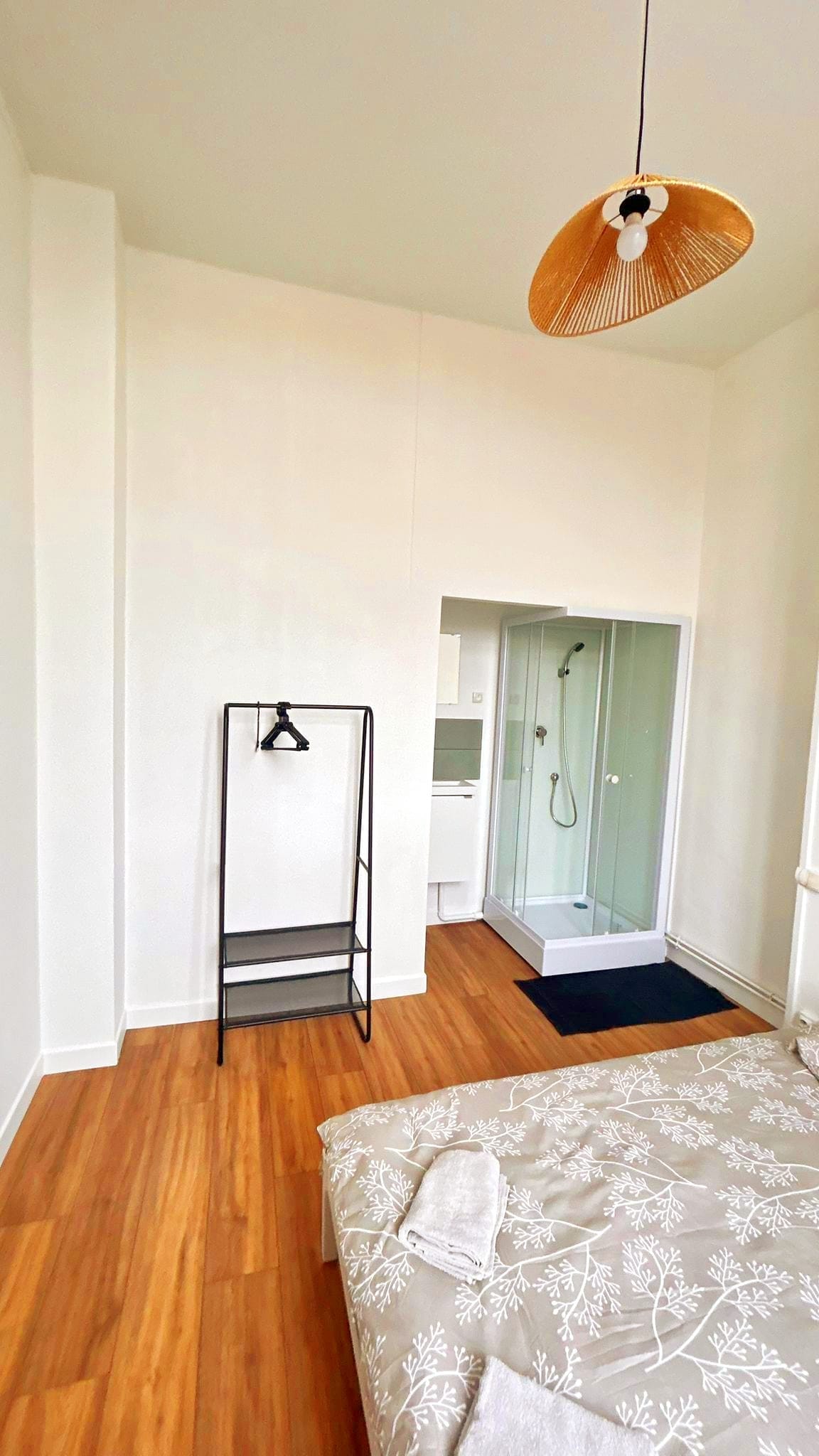 Habitación 1–Casa compartida Saint-Roch – Roubaix - Casas en renta en ...