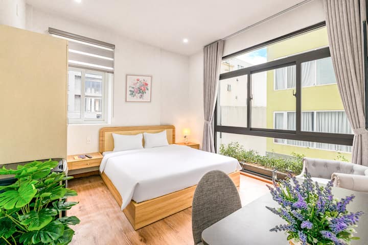 Sunny Cozy Room Near The Beach - Đà Nẵng