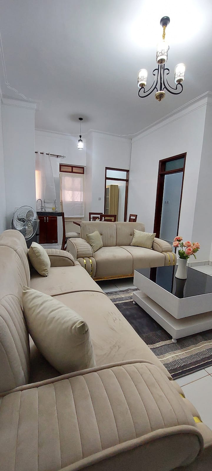 Maryqueen Cozy Home - Uganda