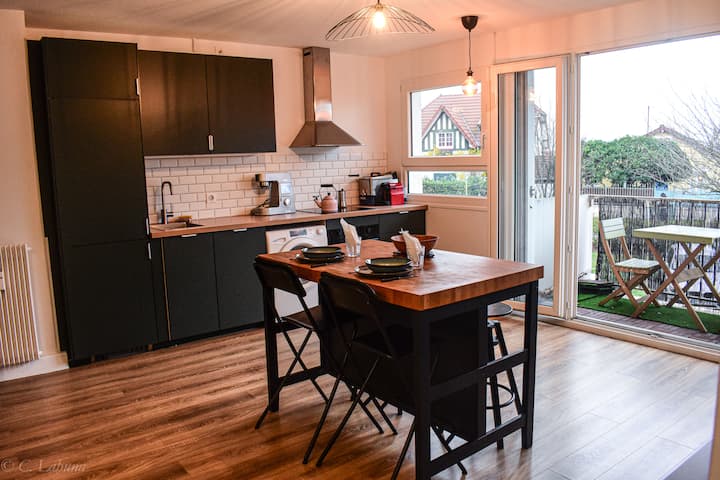 T2 Cosy Avec Balcon – 2 Lits 140, Proche Paris - Chatou