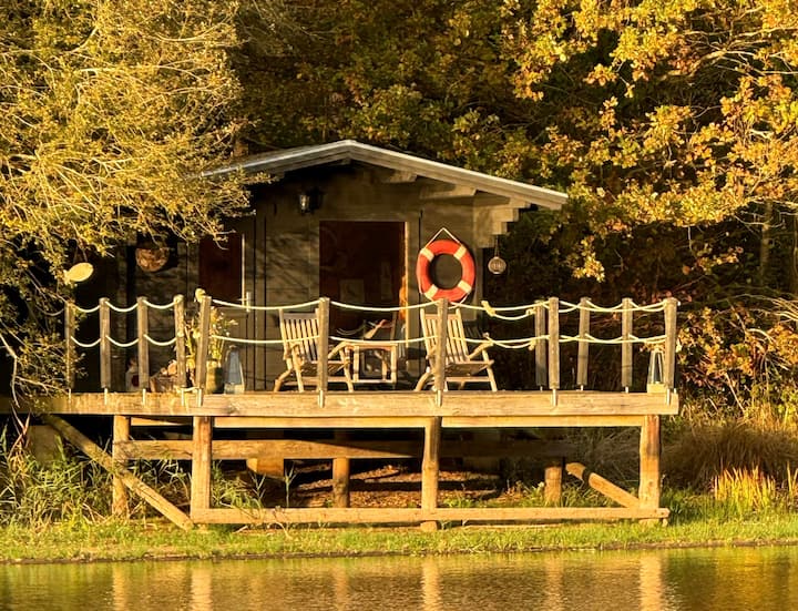 Cabane La Cachette - Nid Secret En Forêt - Sarthe