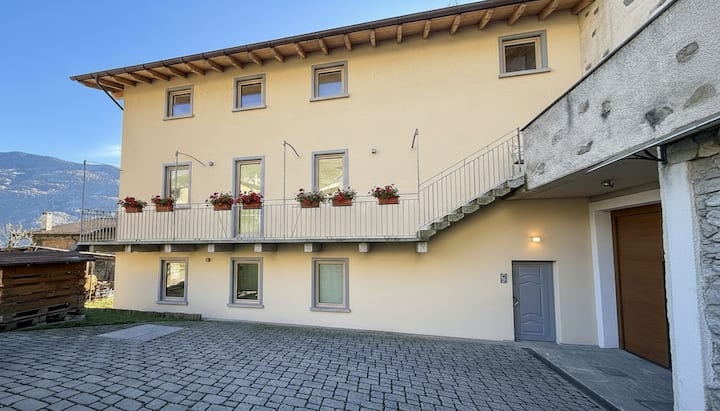 Tirano Living - Corte Righi - Ai Monti 42 - Aprica