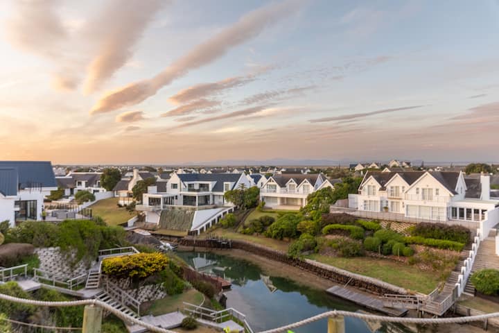 St Francis Bay | Luxury Holiday Rental - Saint Francis Bay