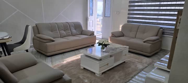 2 Bedroom Luxury Apartment - Jzw 102 Mckenzie - Cameroon