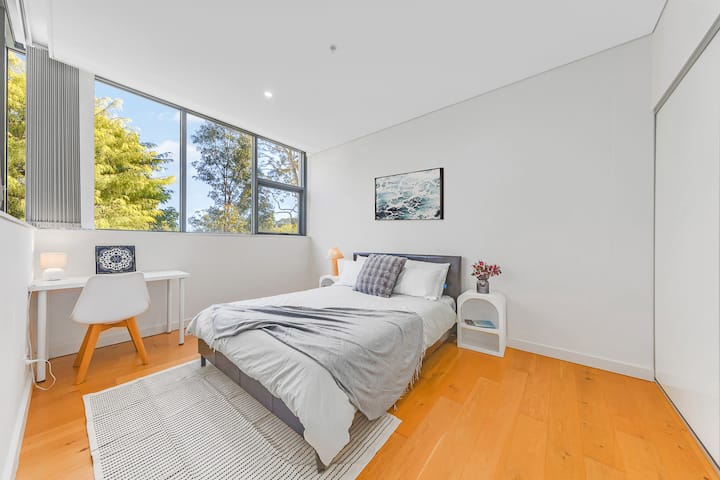 Prime Mq | Bright Spacious 1brd Near Metro|shops - Hornsby