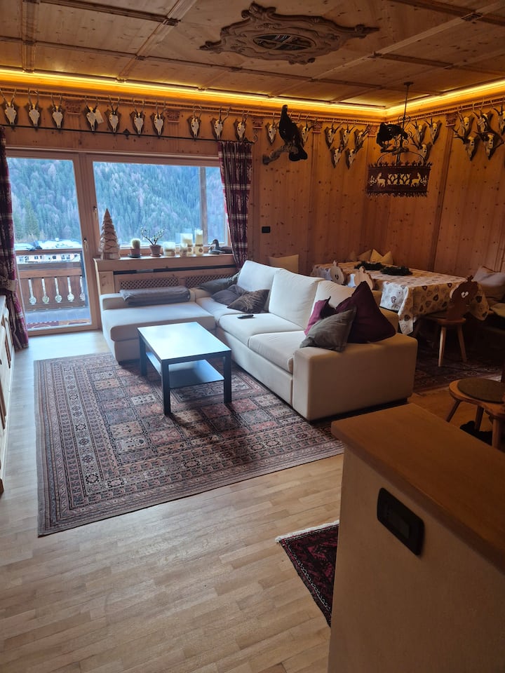 Attico Di Charme Con Vista Sul Monte Pelmo - Pieve di Cadore