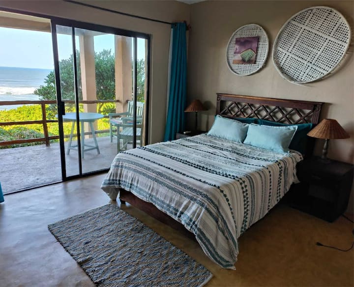 Serviced Beach House In Xaixai Ocean Views, Braai - Mozambique