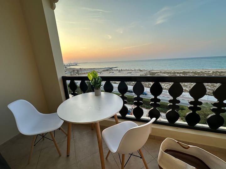 Beach Dream - Stunning Sea Views & Spacious Studio - Émirats arabes unis