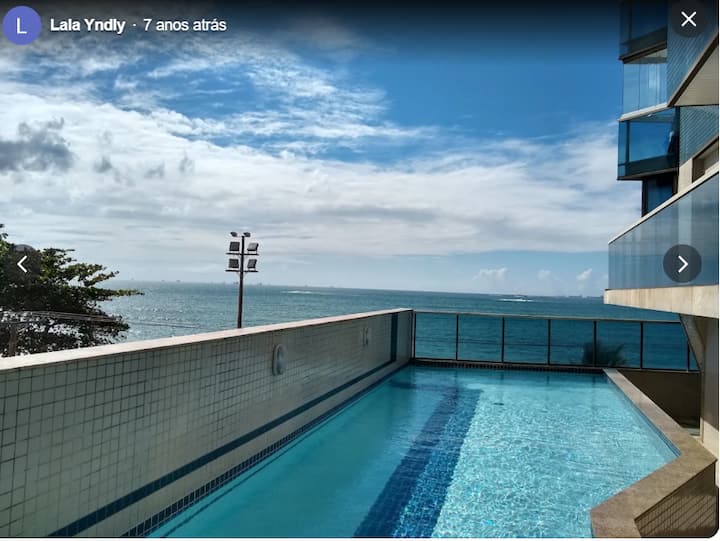 Apartamento 2 Quartos Prédio Frente Mar - Vila Velha