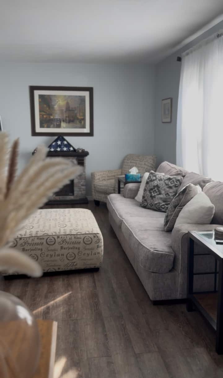 Cozy 4br Home With Family Friendly Outdoor Space! - Sierra Vista, AZ