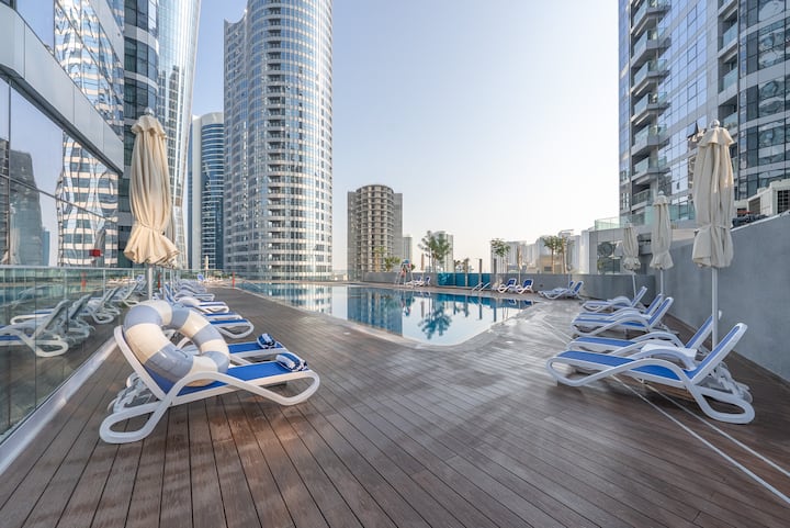 5-star Radiant Blvd 2br- High View & Infinity Pool - Abou Dabi