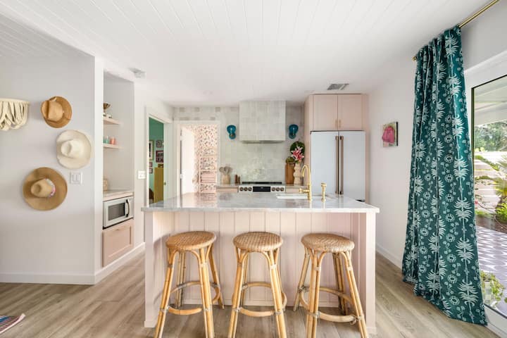 10 Min To Beach •Private Entrance & Secluded Yard - Vero Beach, FL