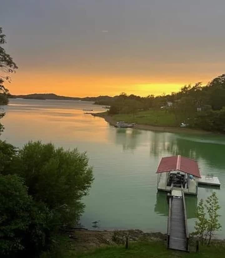 Cobblestone Cove. Lake Front/hot Tub/outdoor Firep - Dandridge, TN