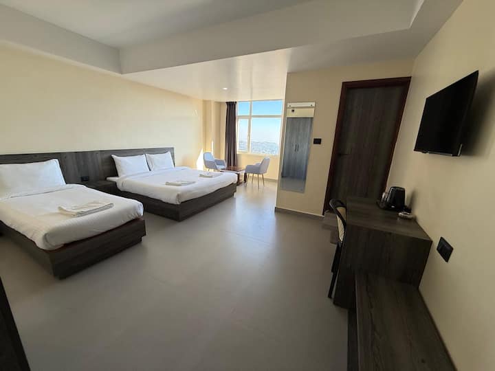 Spacious Shillong Retreat With Great Views - Shillong