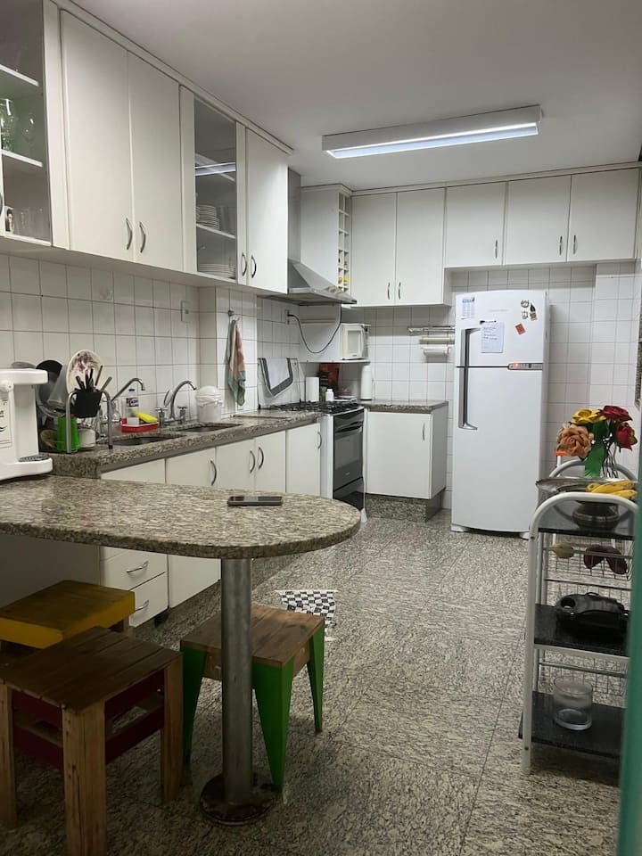 Excelente Aptº 4 Quartos No Coração Da Savassi | - Belo Horizonte