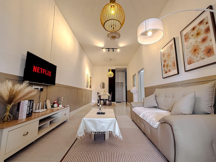 Family Landed 2br | Coway | 8 Pax | Netflix & Wifi - Kamunting