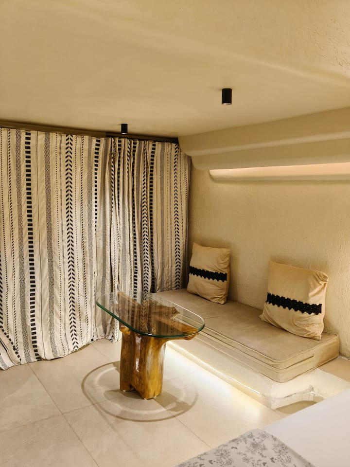 Sukoon : Studio Room By Chhabra's Nr. Db Mall - Bhopal