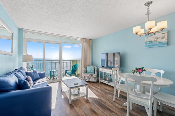 Beachfront Condo With Balcony And Resort Pools - South Carolina