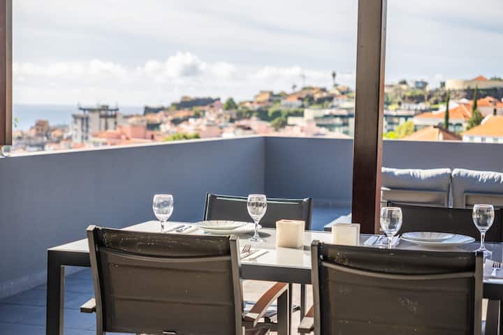 Stylish Retreat - Huge Terrace Overlooking Funchal - Funchal