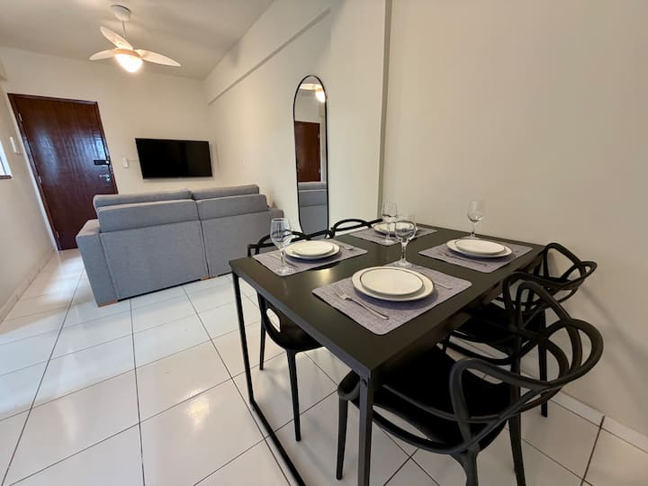 Apto Com 2 Quartos E A/c No Centro - Montes Claros