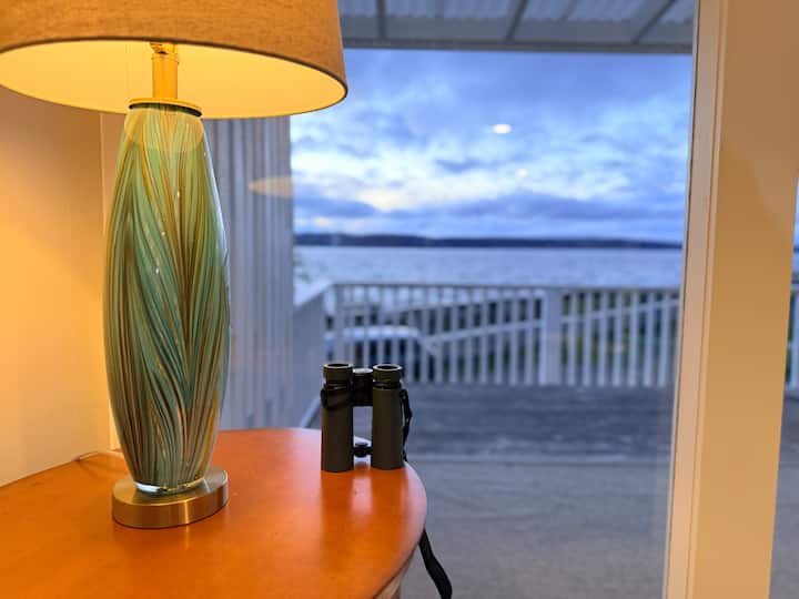 Blue Seaside Escape - Camano Island State Park, Camano